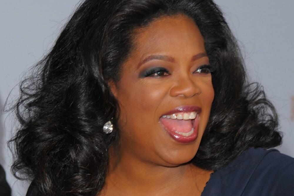 Oprah Winfrey Announces Retirement: Reveals 25-Year Secret Sponsorship ...