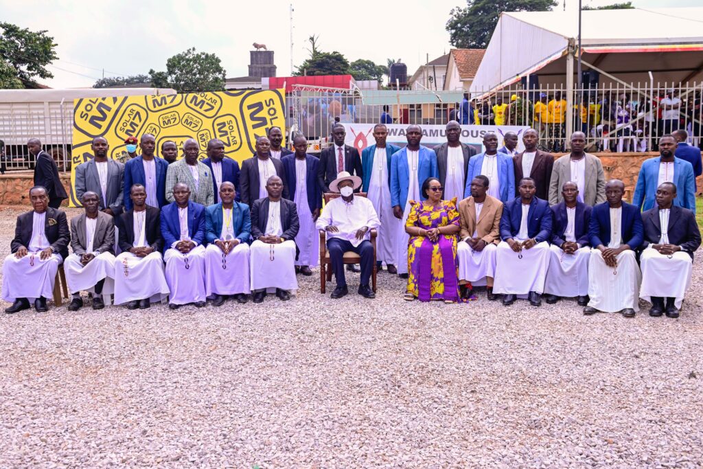 President Museveni Meets Bataka of Buganda, Breaks Ground for UGX 58 ...